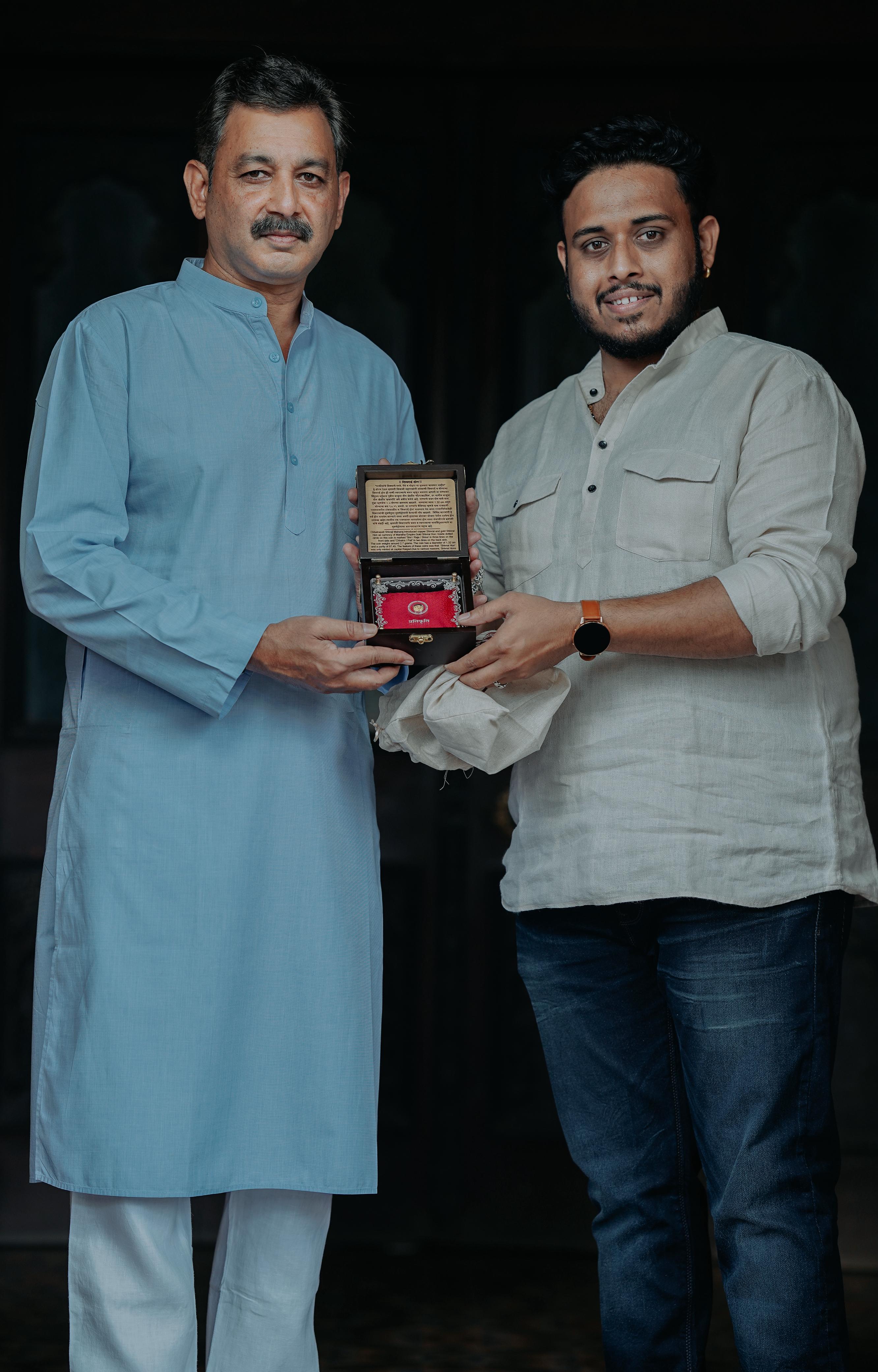 Rudra Arts & Handicrafts