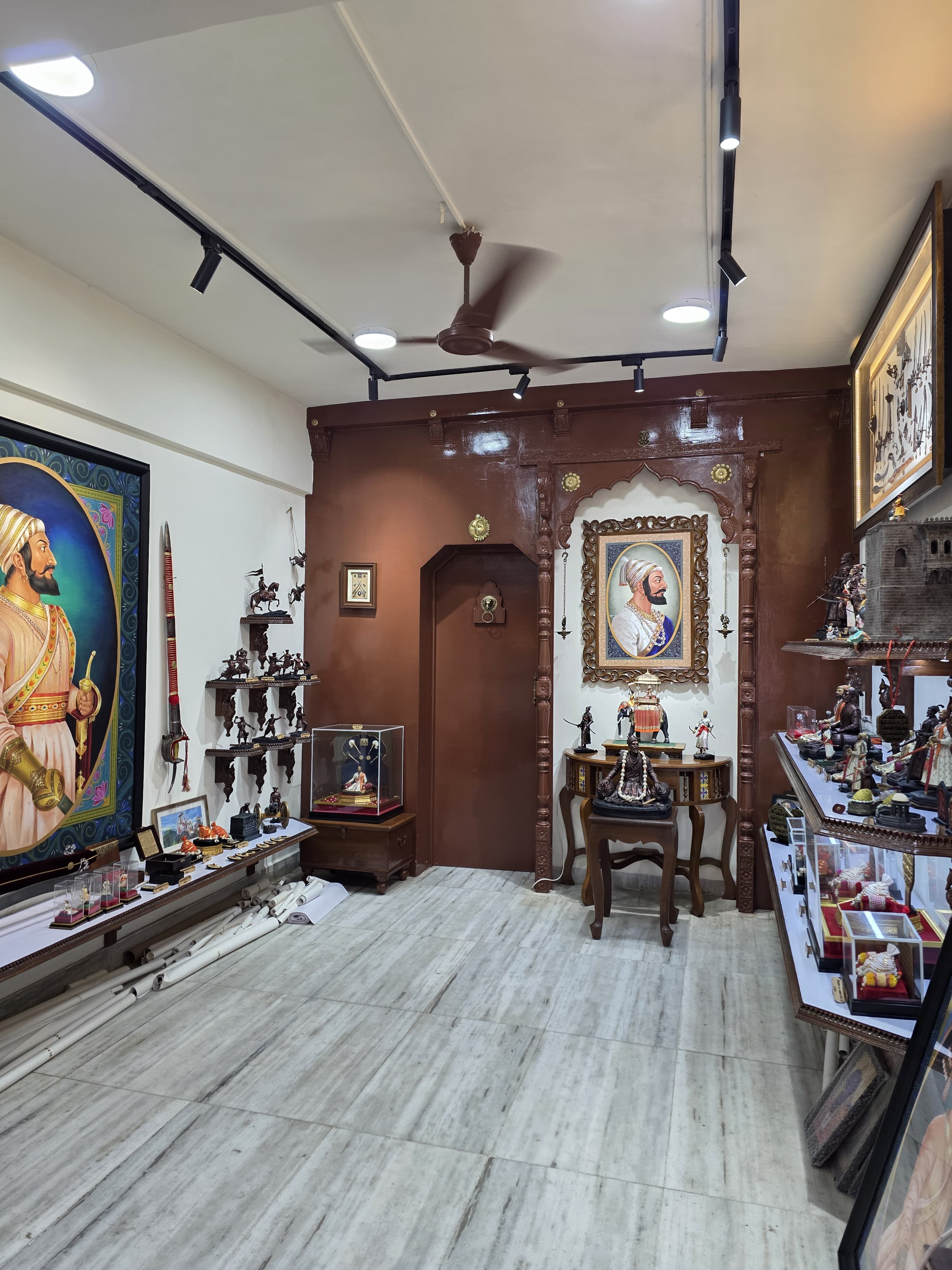 Rudra Arts & Handicrafts